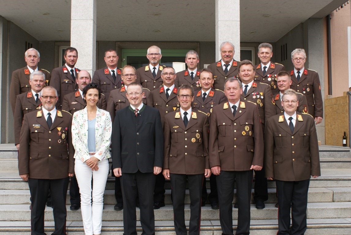 Dankesfeier für ehemalige Kommandanten - Bezirk Perg